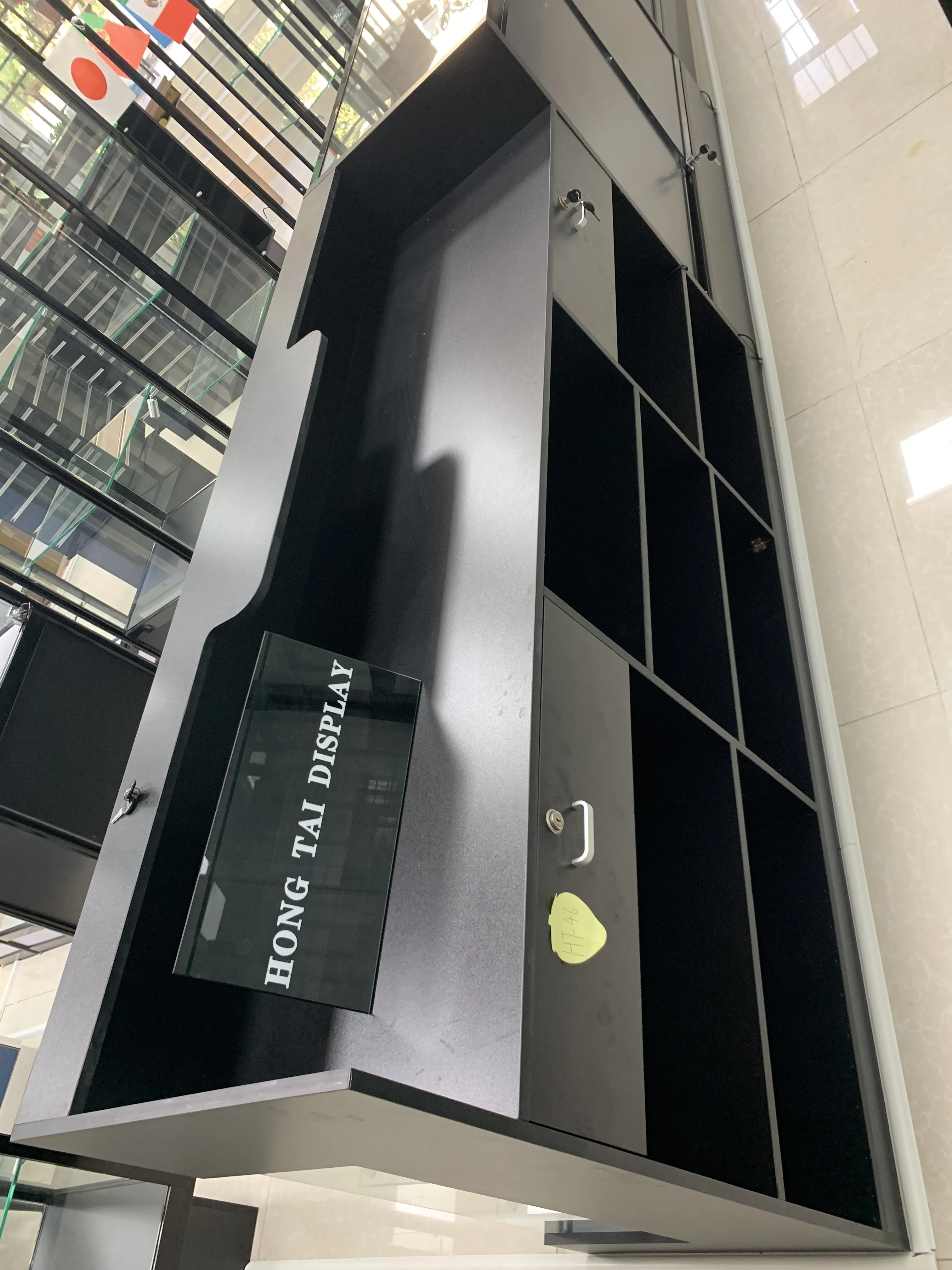 Black Tiered LED Light Smoke Shop Store Fixture Display Showcase with ...