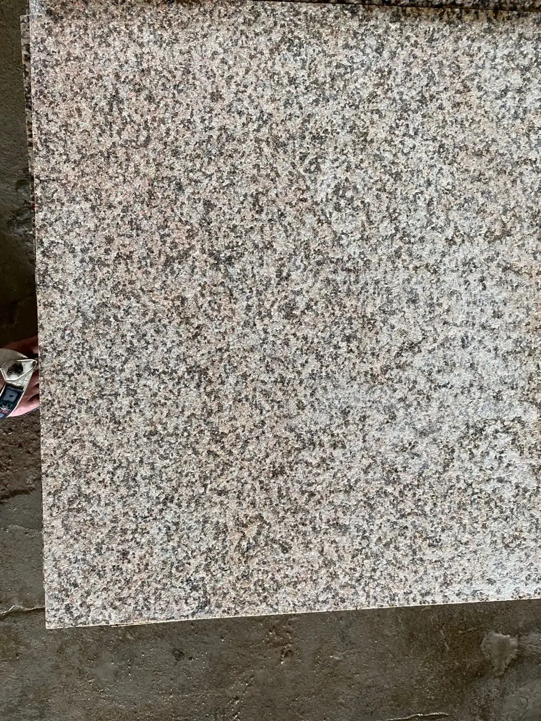 Outdoor Garden Rust Stone Pave Granite Flamed - Durable & Eco-friendly