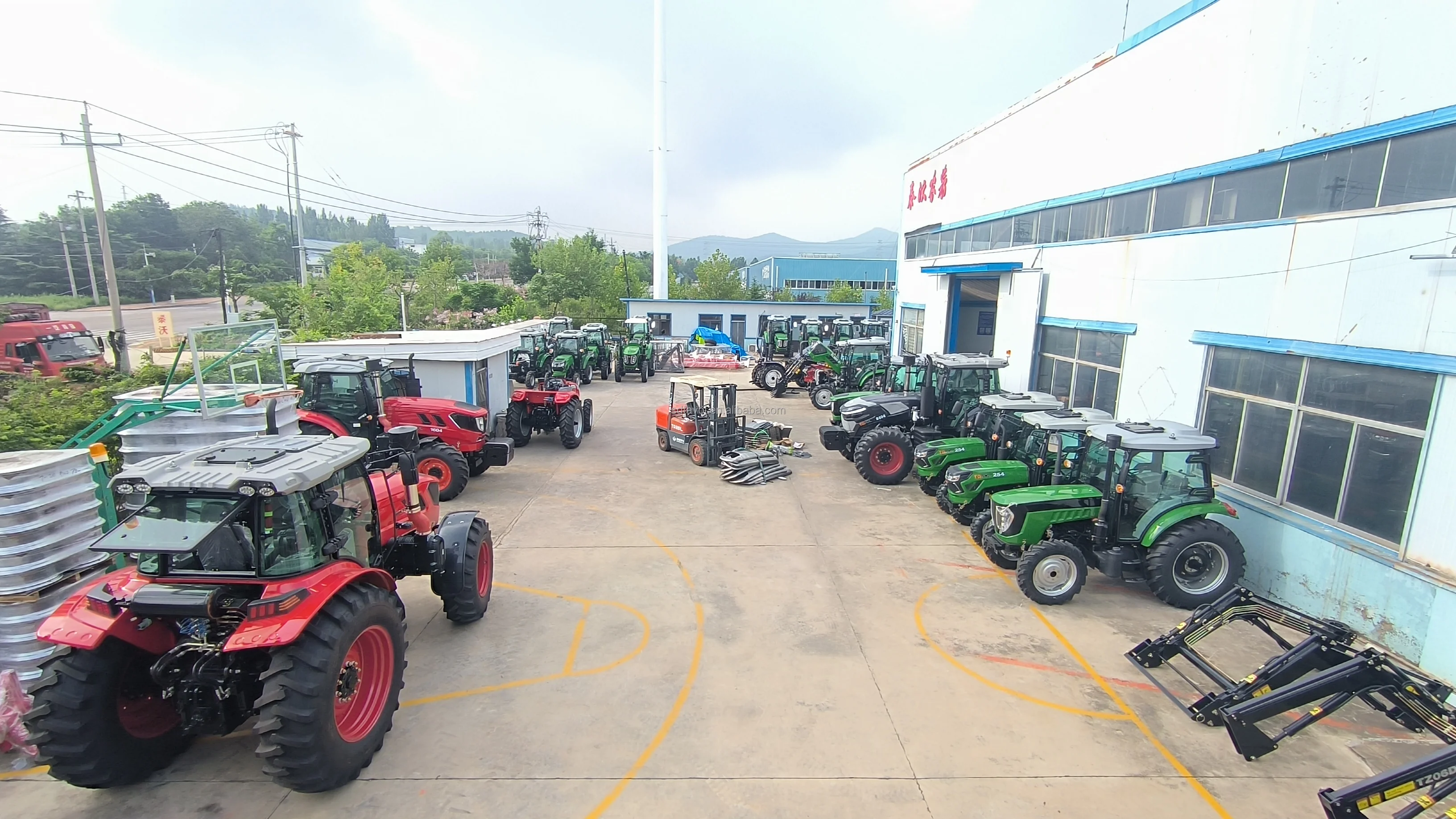 Ce Certificated Tractor Mini 4WD TAVOL 704 for Sale