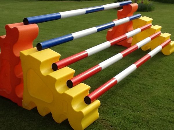 Durable Red Equestrian Jump Block for Training & Matches, OEM