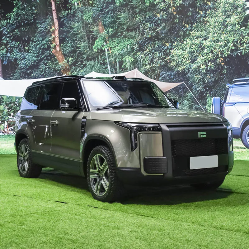 Explore the Polar Stone 01 ROX Large SUV PHEV for Sale | 7-Seater ...