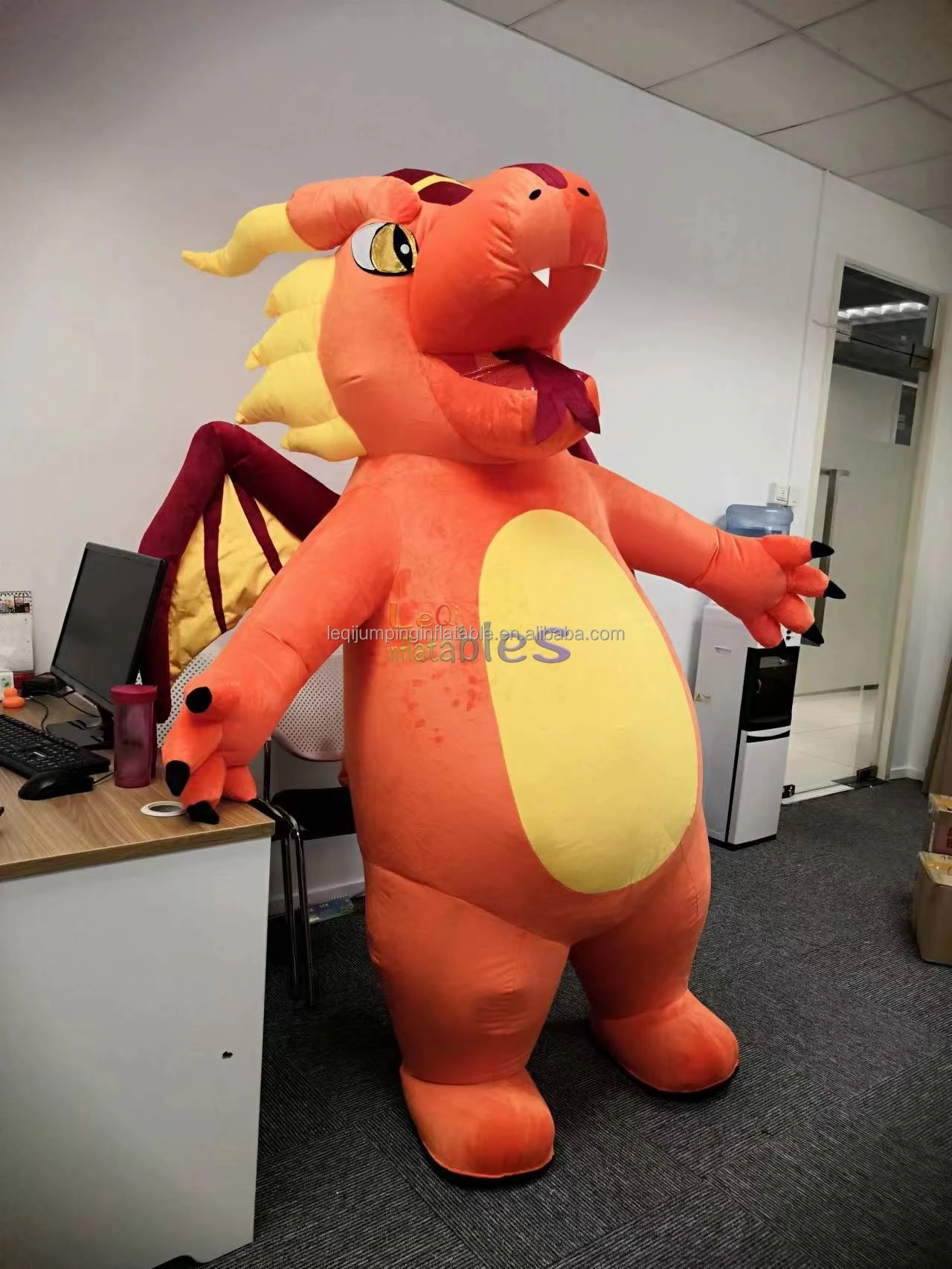 Inflatable Charizard Mascot Costume - Perfect for Events