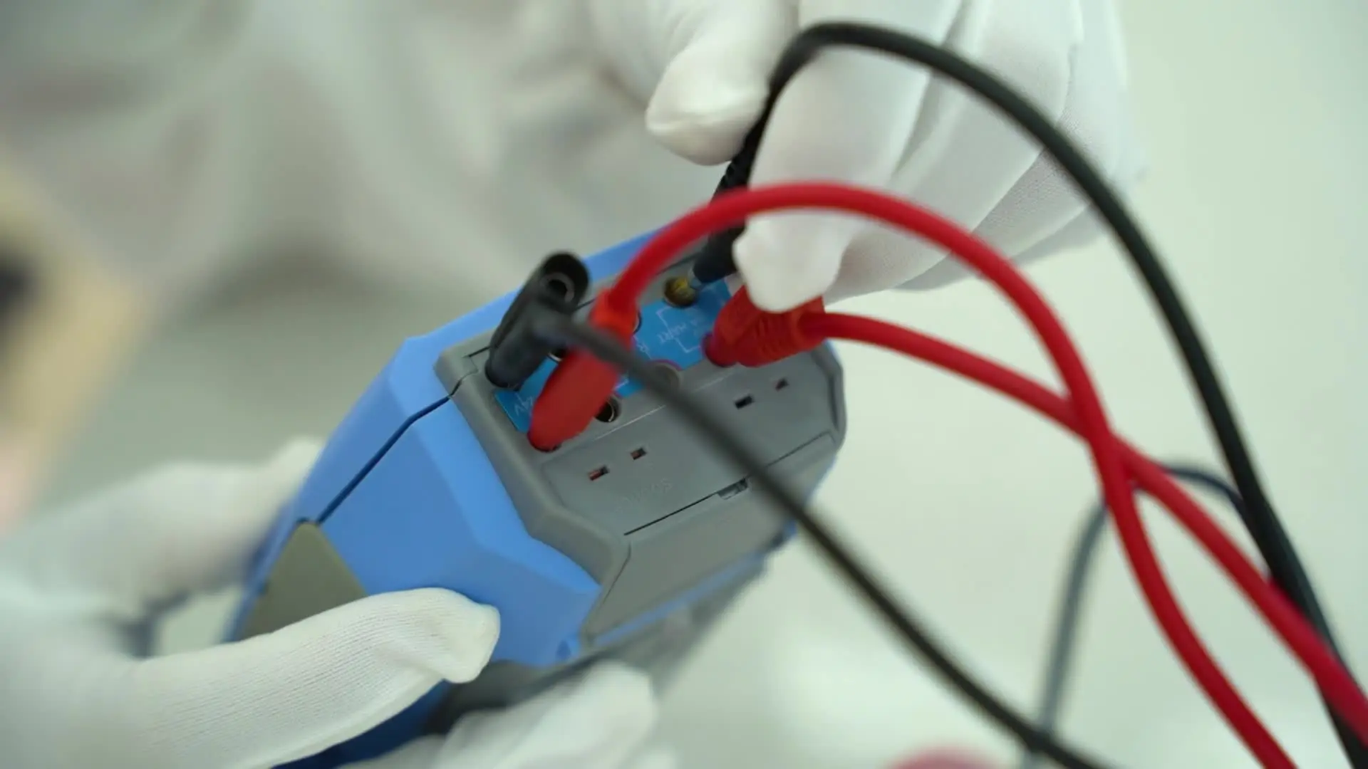 Digital Process Calibrator - Precision Temperature Loop