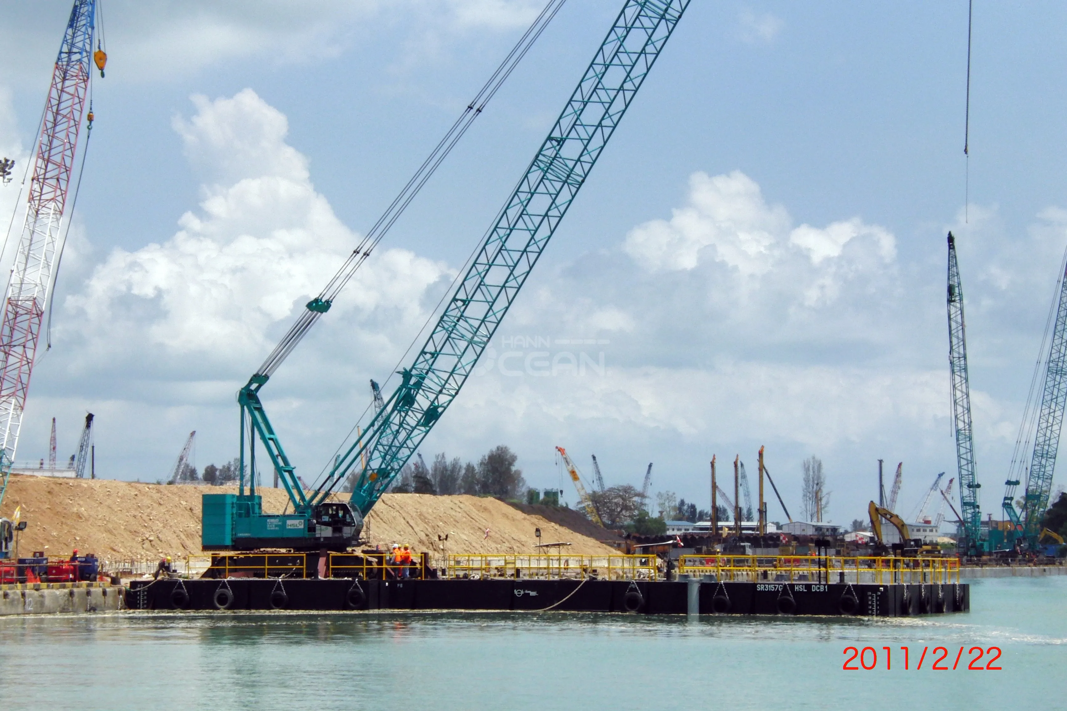 Modular Barge - Hann-Ocean Container Size Pontoon Barge