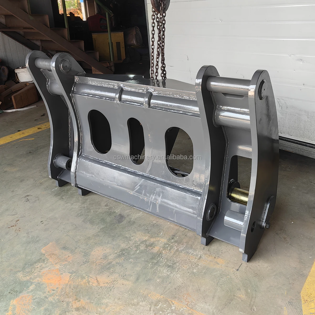 Hydraulic Quick Hitch for Wheel Loaders - Reliable & Durable