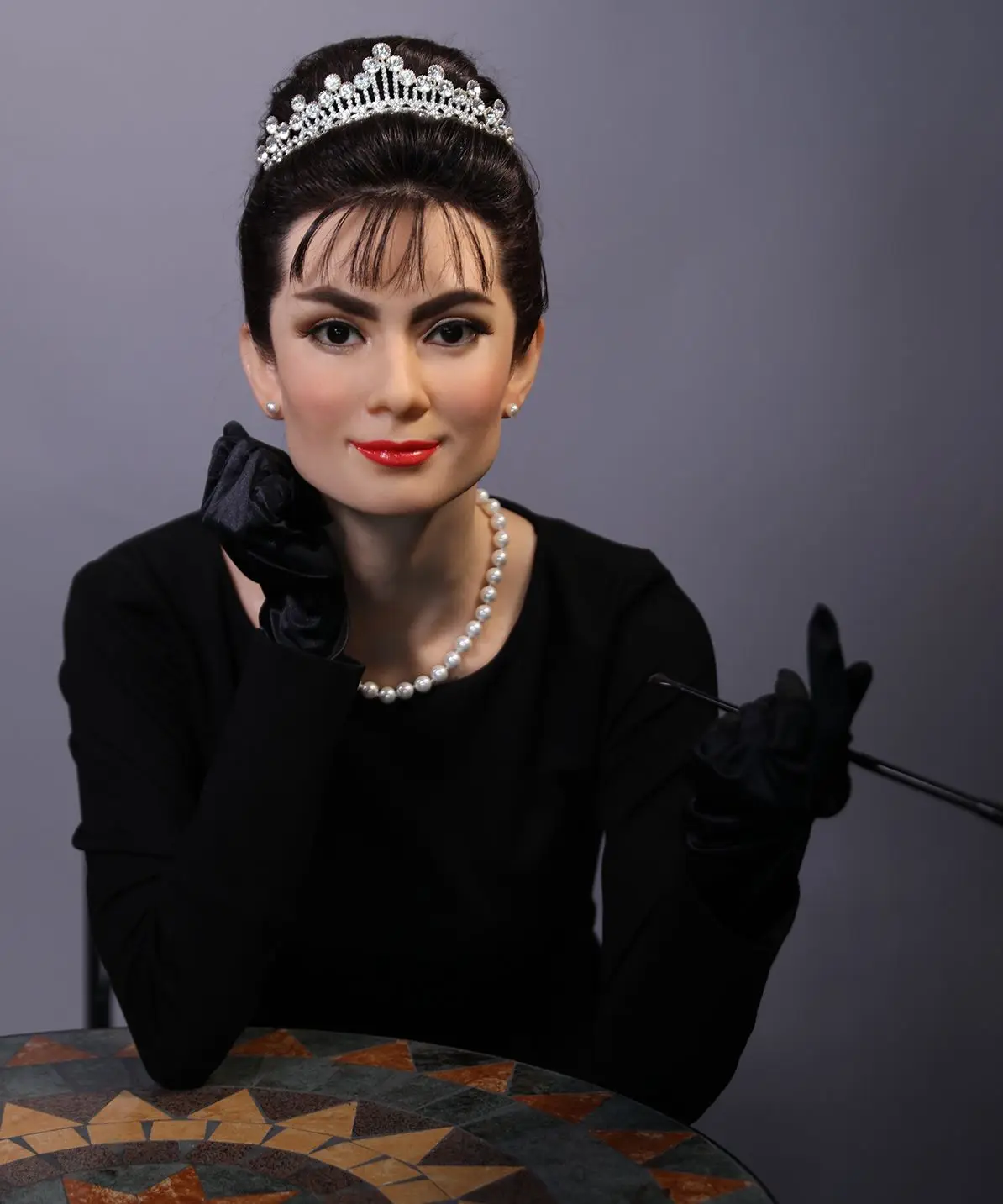 Hyper Realistic Custom Life Size Silicone Audrey Hepburn Wax Statue ...