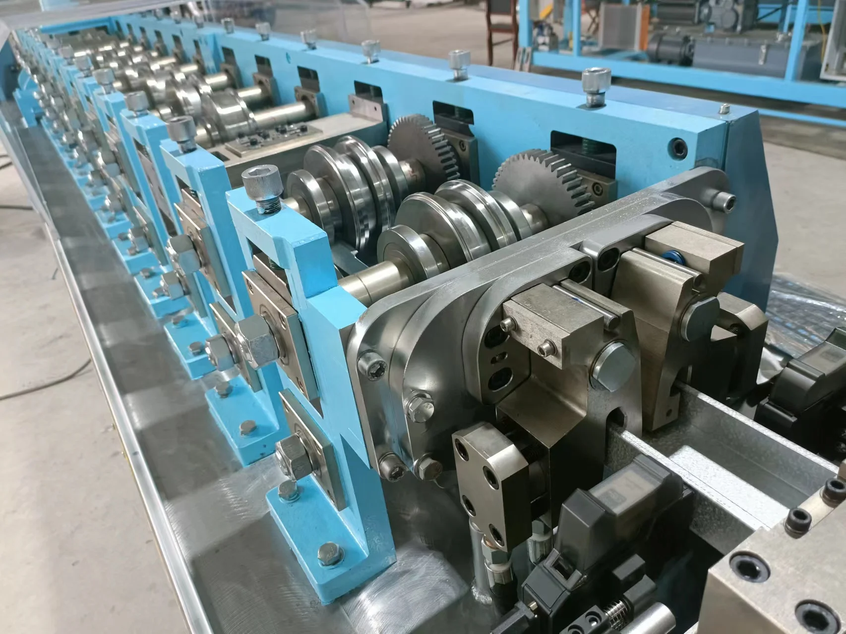 Light Gauge Steel Framing Floor Joist Machine LGSF Cold-Formed Steel ...