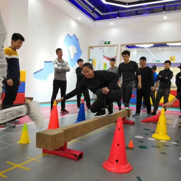 Outdoor Roll up Leather Folding Gymnastics Training Balance Beam ...