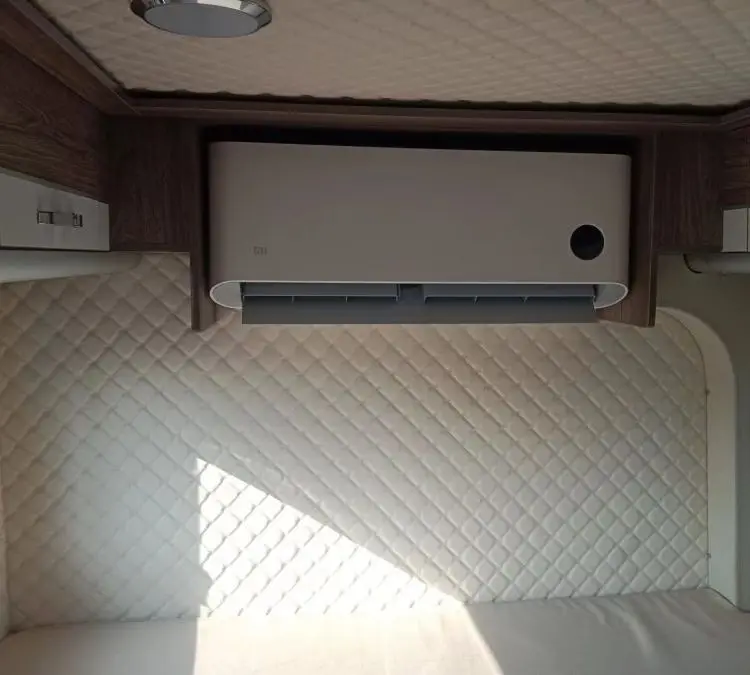 Limo RV Camper Motorhome - Customized Travel Trailer