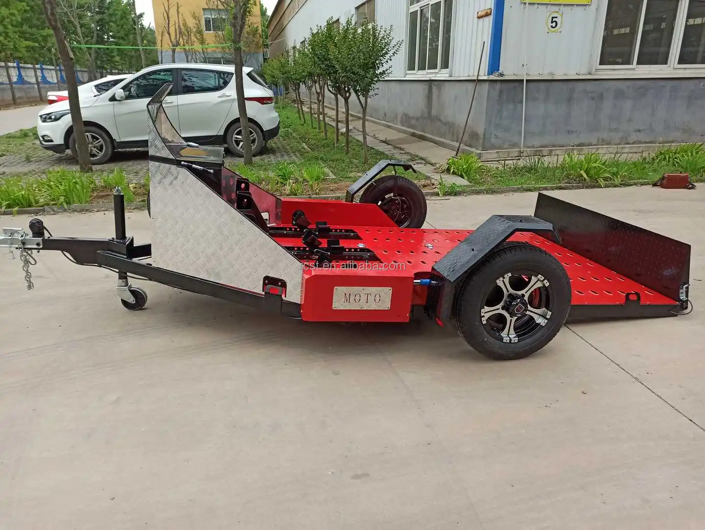 800kg Hydraulic Motorcycle Trailer - Durable & Versatile
