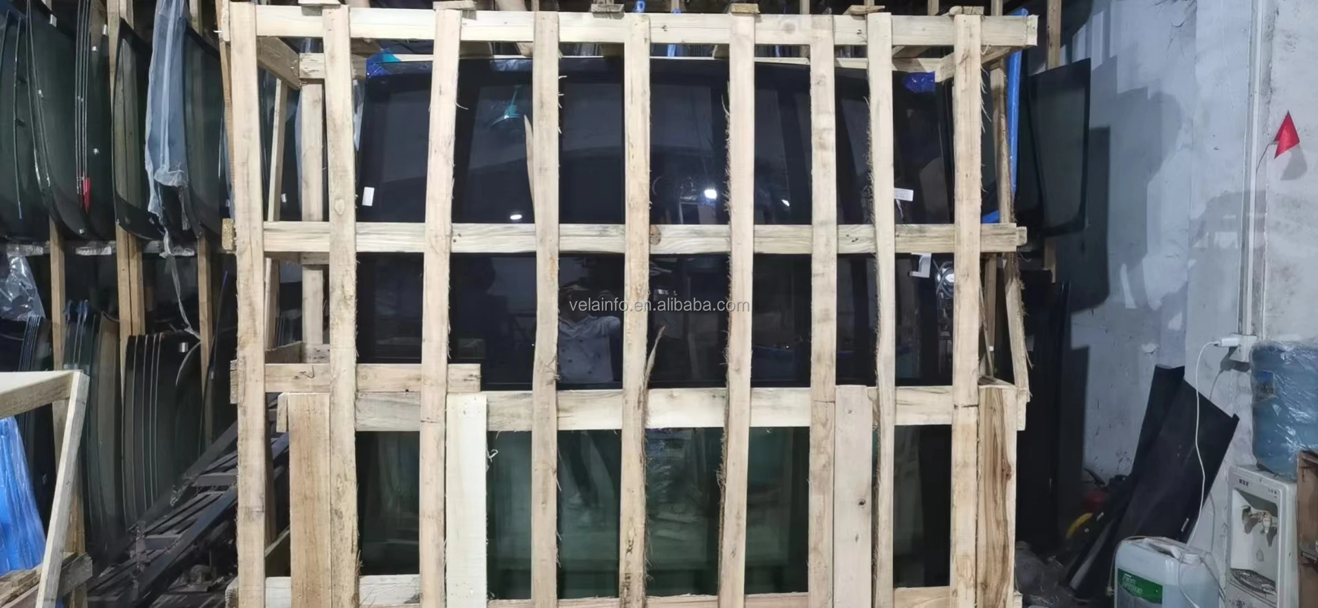 工厂原装汽车配件前挡风玻璃奔驰，代码a4476700100 - Buy 前挡风玻璃的梅赛德斯奔驰 (mercedes-benz ...