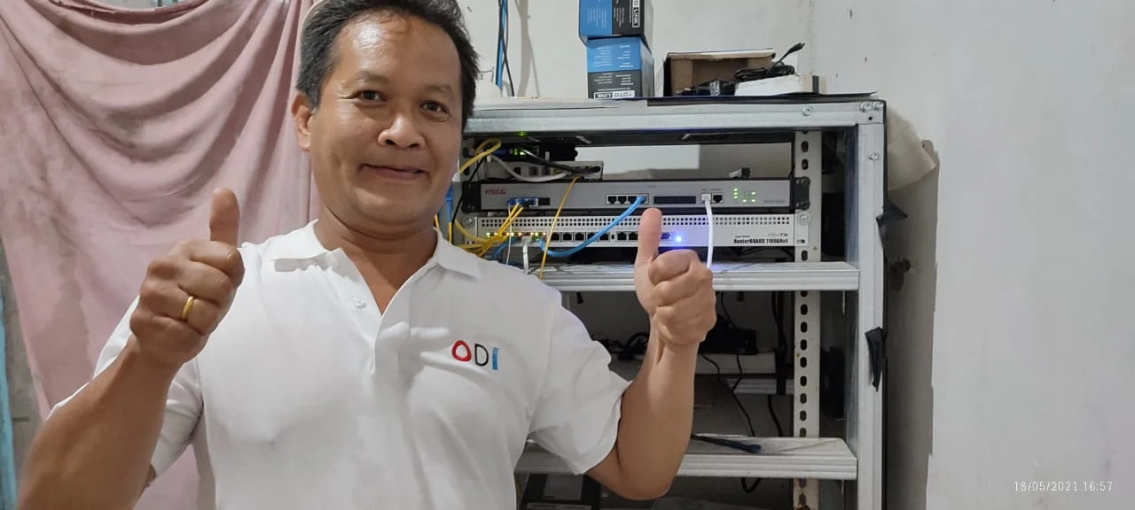 Hsgq-gpon Olt 4/8/16 De Los Puertos Mini Olt De Fibra Óptica Terminal ...