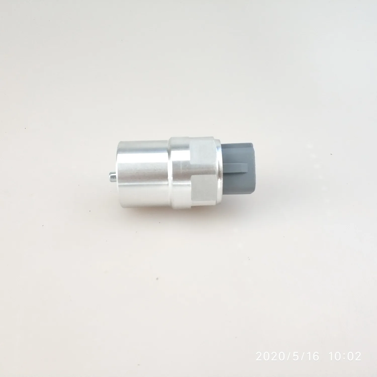 Speed Sensor For Mitsubishi Canter Car Parts Mr750084 Mk421137 - Buy ...