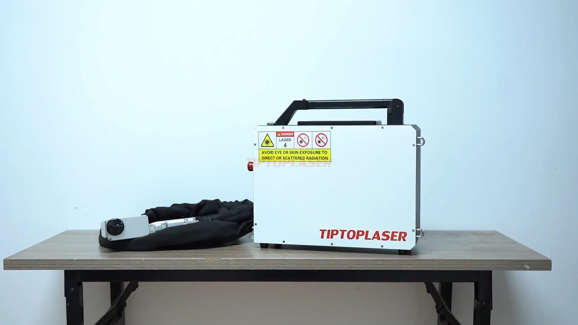 Mini Portable Pulse Laser Cleaning Machine 50w 100w 200w 300w Metal ...