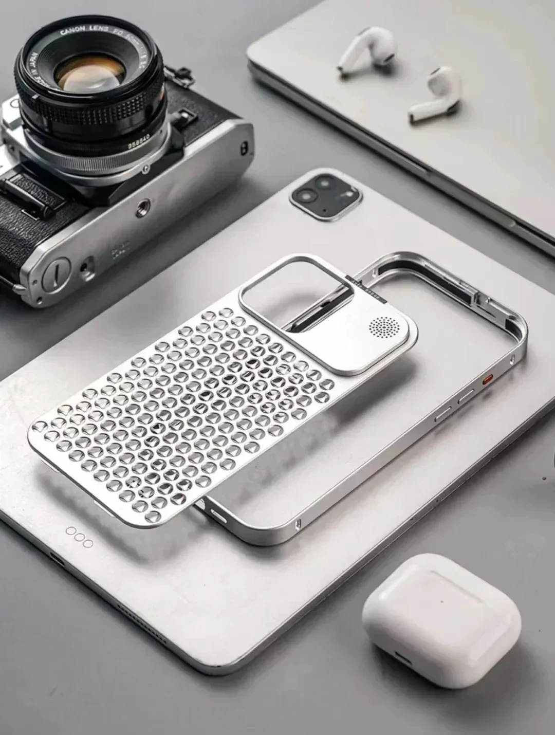 Amazing Aluminum Alloy Supercooling Hollow Metal Phone Case For Iphone ...