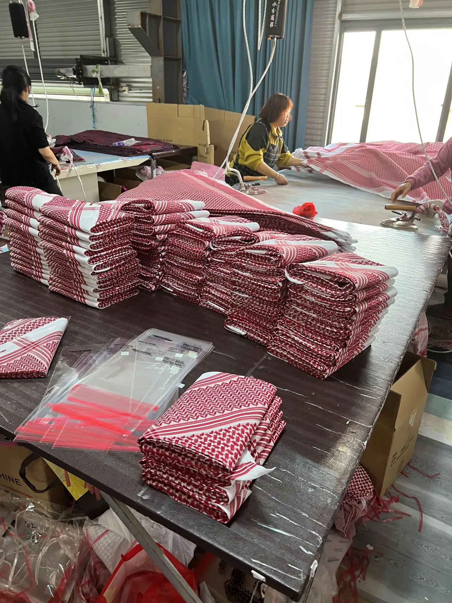 Palestinian Luxury Scarfs Keffiyeh Shemagh Arafat Scarf Keffiyeh Fabric ...