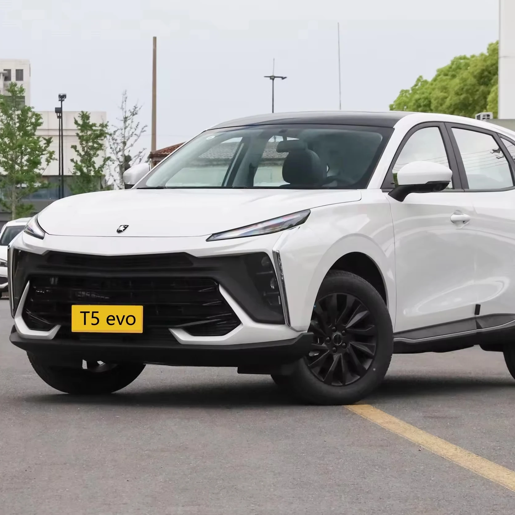 Dongfeng Forthing T5 EVO Chinese brand auto vehicles and good design passenger suv 5seats of gas ...