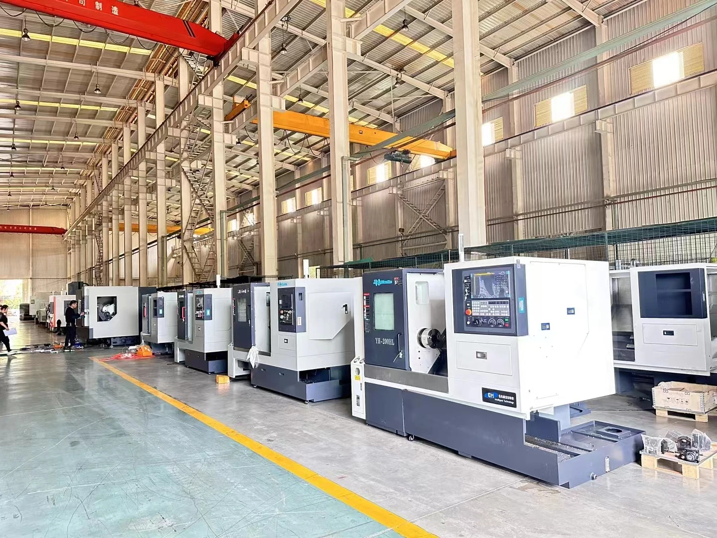 Mastering Precision - Yh 500h Cnc Lathe And Gantry Milling Hub - Buy Yh ...