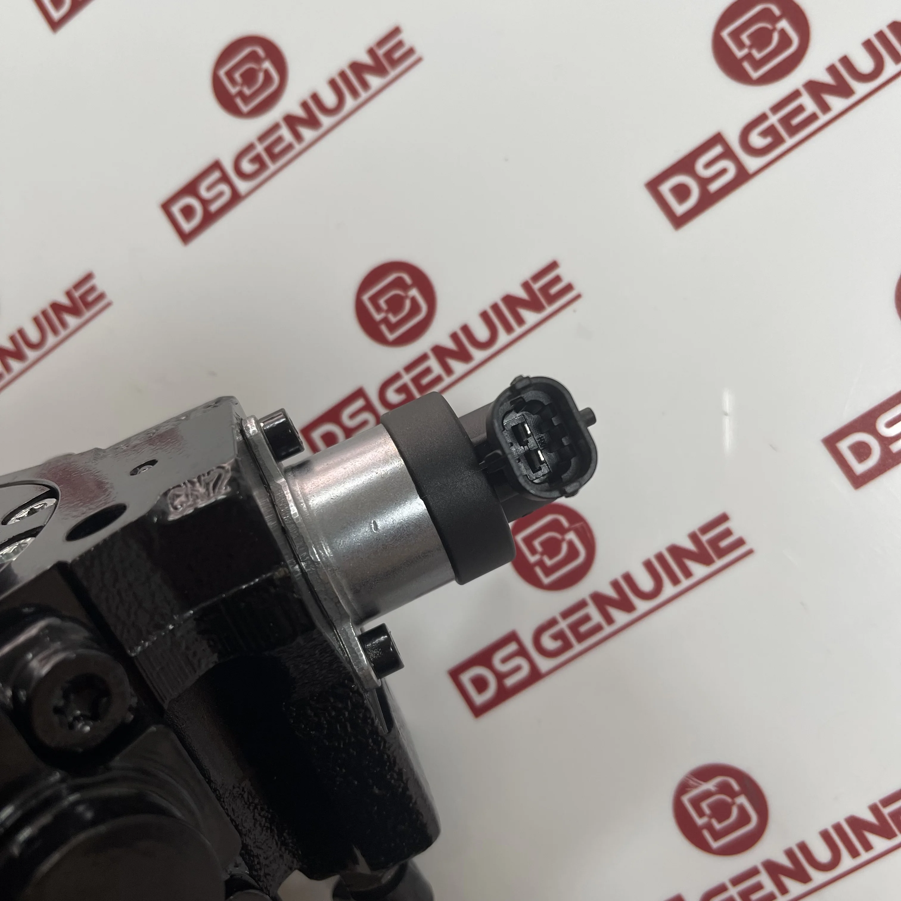 Genuine Diesel Engine Zd30 Fuel Injection Pump 0445010136 16700vz20e ...