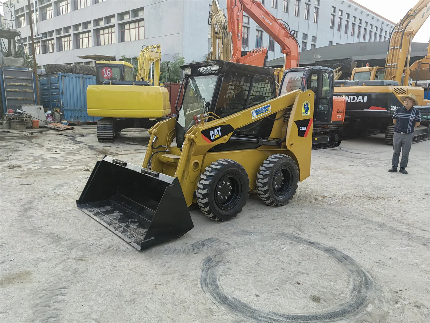 Used Loader Caterpillar 226B - Mini Wheel Loader for Sale
