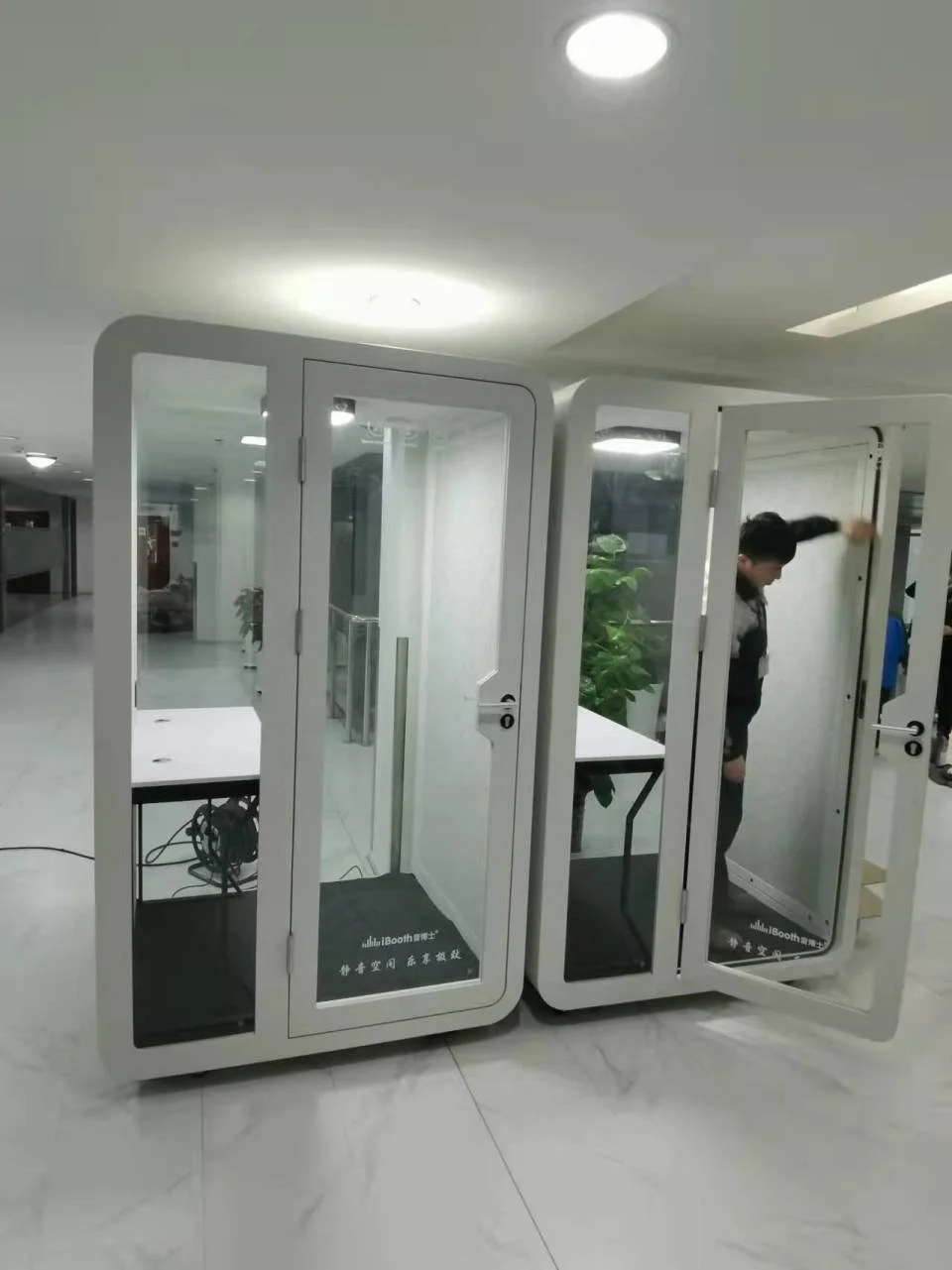 Soundproof Partition Pod - Ideal for Office & School Isolation