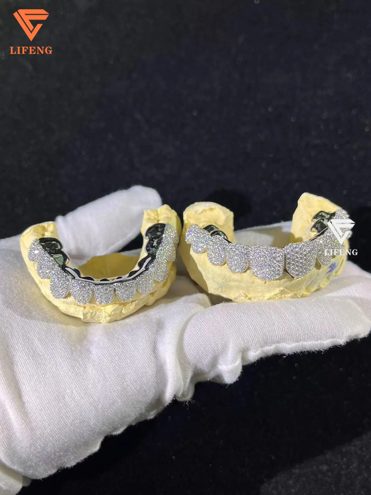 Deep Perm Cut Grillz Custom VVS Moissanite Hip Hop Grillz 12/20 Teeth ...