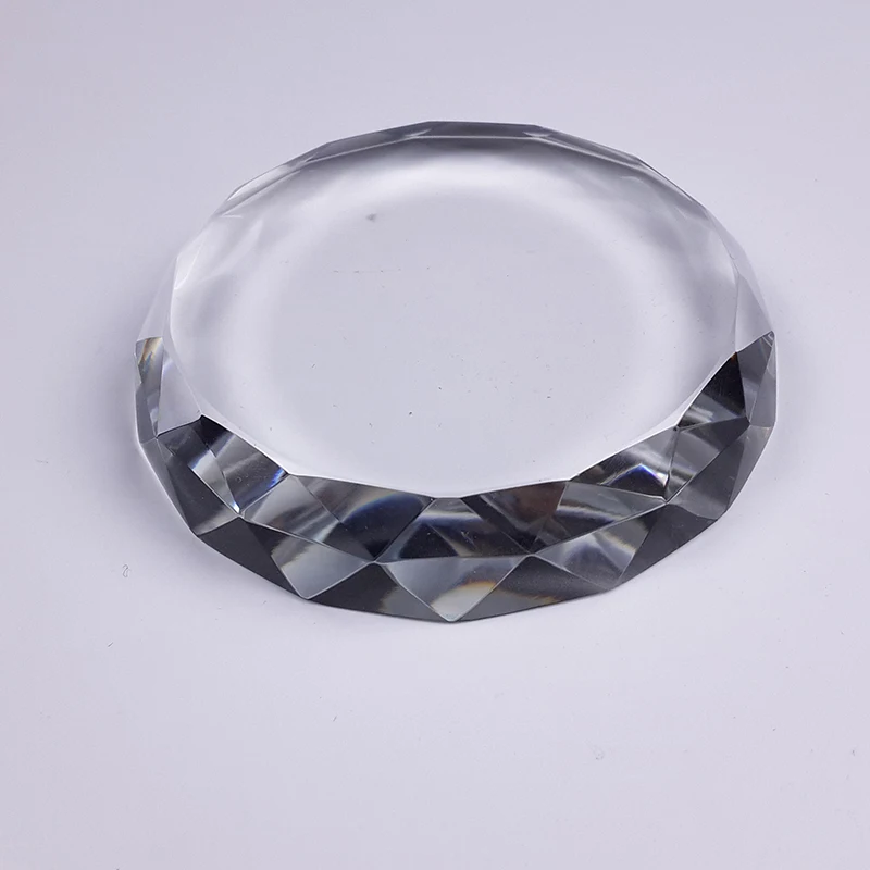 Top Quality Glass Paperweight - Faceted Crystal Souvenir