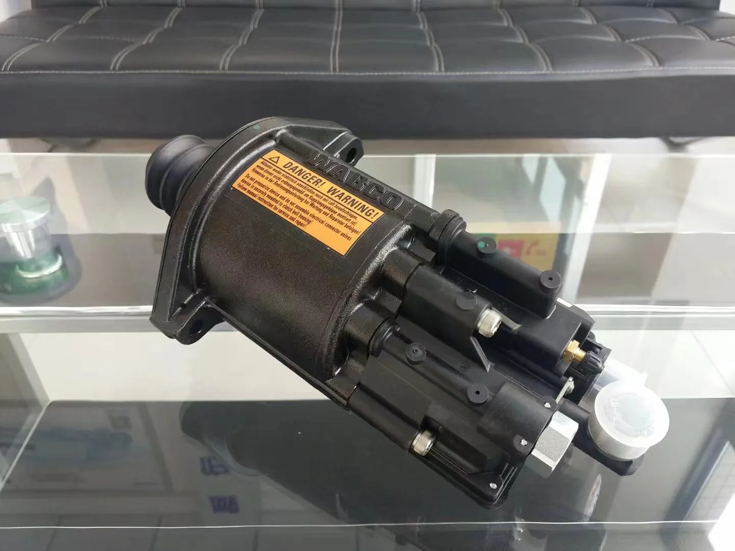 Original wabco Clutch Actuates Cylinder 9701500040 for SINOTRUK (CNHTC ...