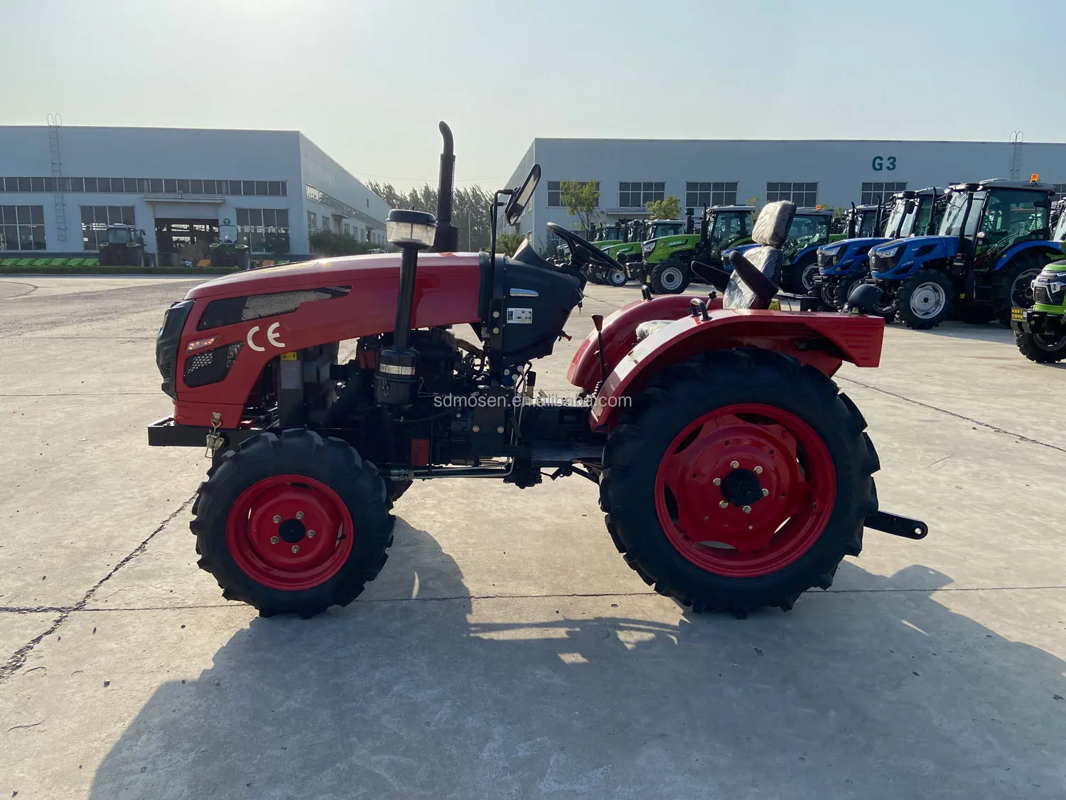 4WD High Quality Agricultural Farm Tractor - Mini Tractor 4x4