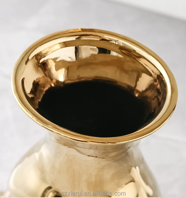 Nordic Ceramic Vases & Ornaments - Modern Hand Shaped Sculptures