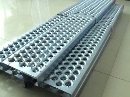 Perforated Metal Diamond Grip Stair Tread Safety Aluminium Grating For ...