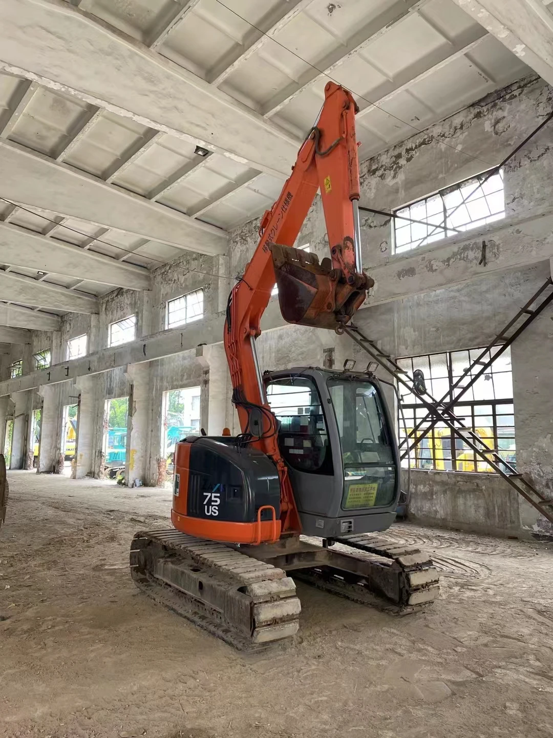 Good Condition Hot Sale 7.5ton Hitachi Zx75 Japan Made Hitachi Used ...