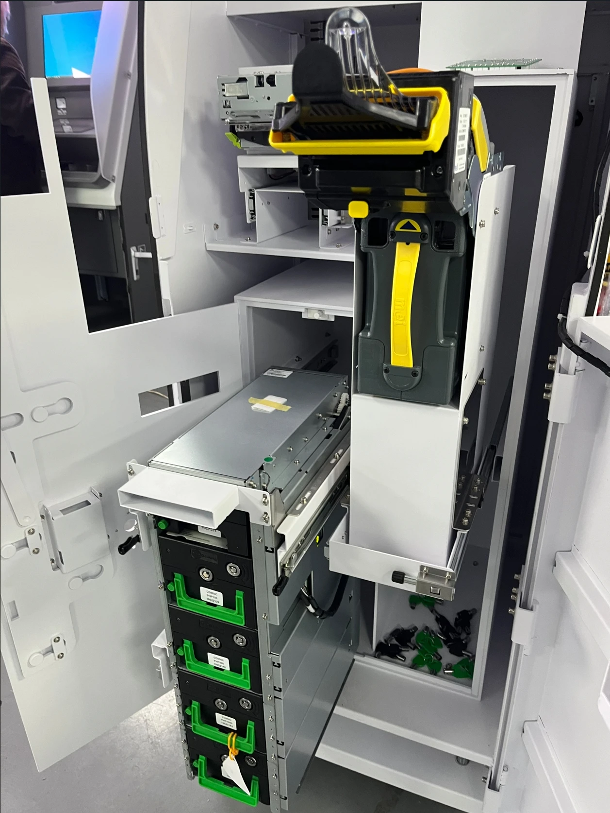 Ticket Redemption Terminal Cash Redemption Machine Casino Amusement QR ...