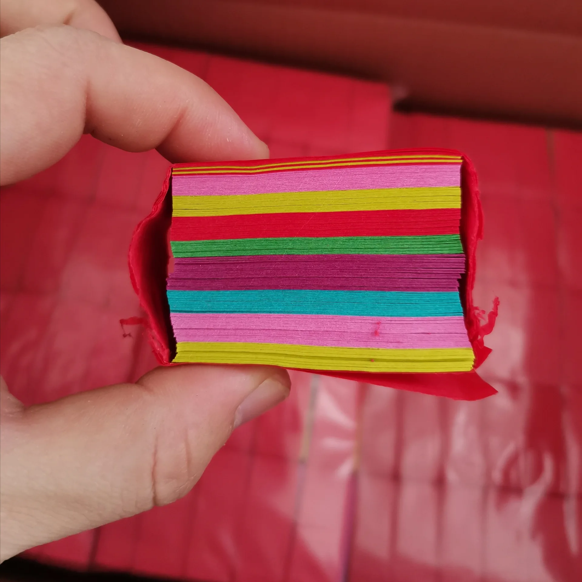 Namay Confetti 2* 5 CM Customized Various Shapes Confetti Paper Party ...