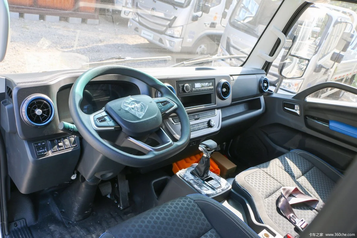 Foton Cargo Truck 4x2 - 5ton Light Truck AMT Euro 2 Diesel