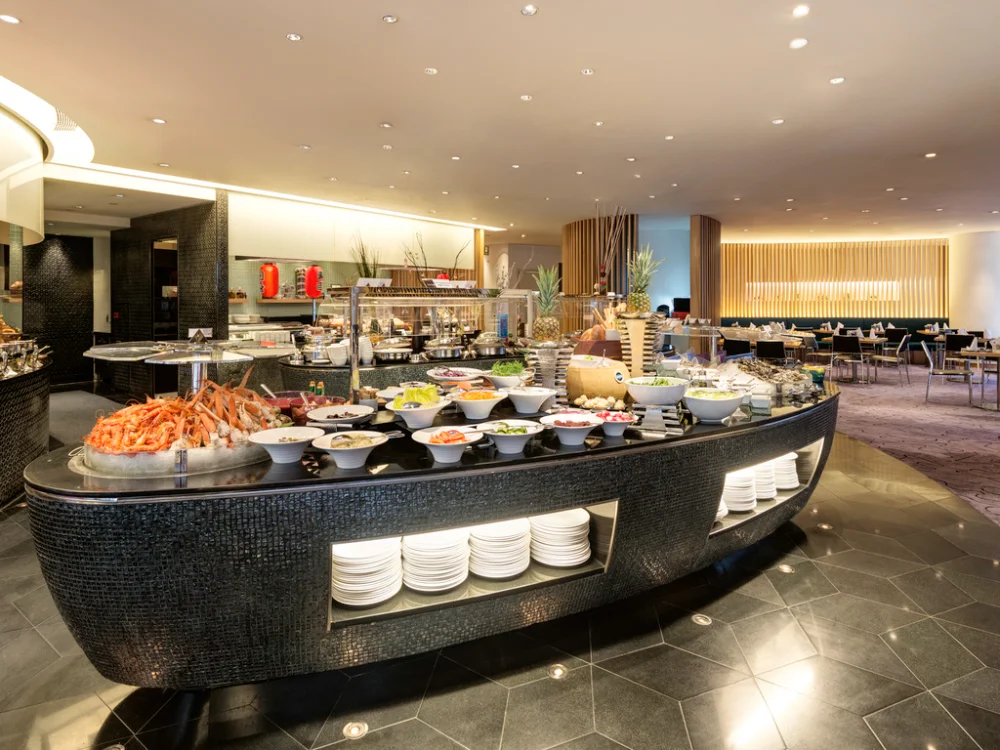 Elevate Your Hotel Restaurant with Acrylic Buffet Counters