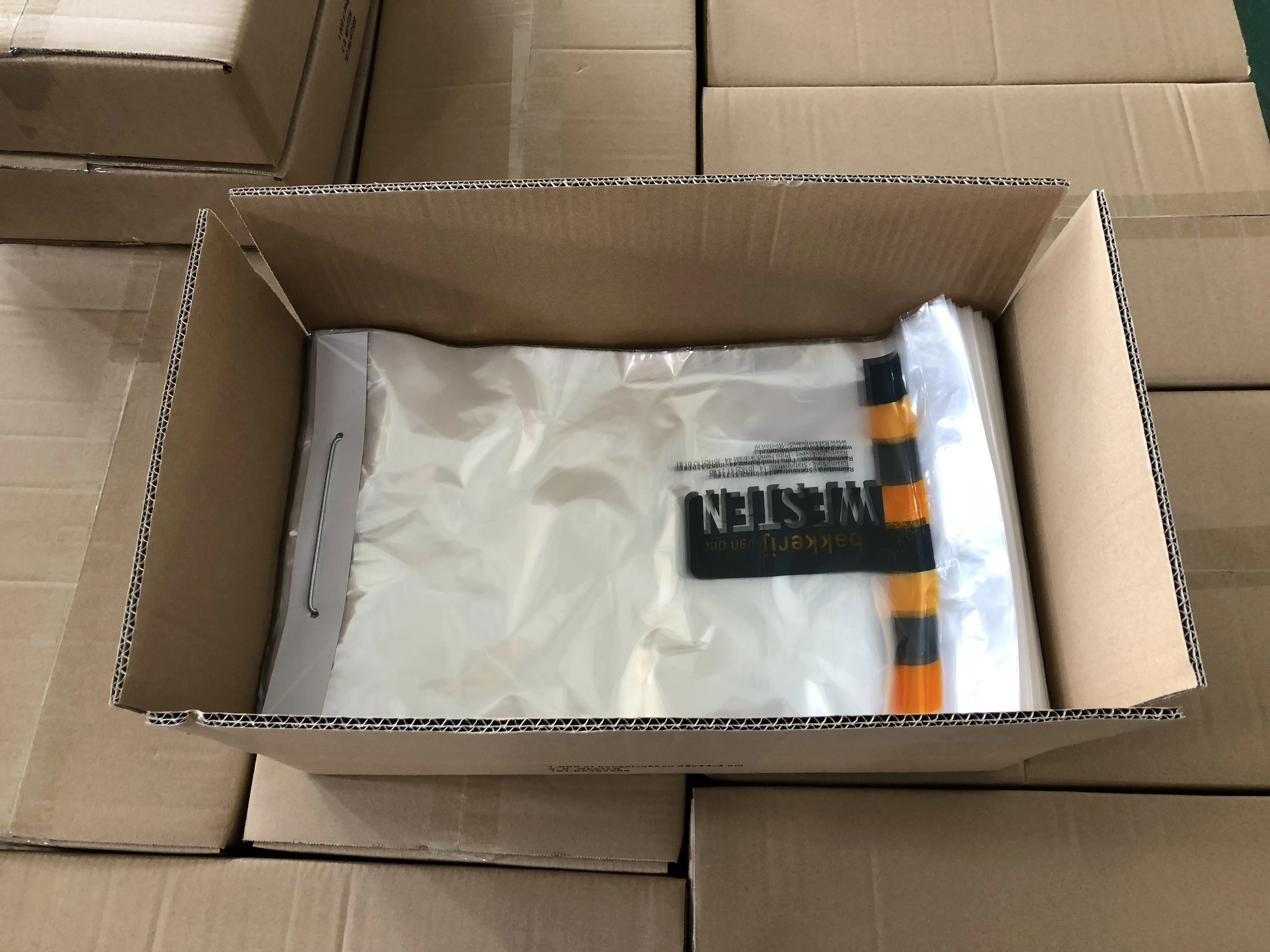 Single Rose Bouquet Wrapping Opp Custom Printed Plastic Flower Sleeve ...