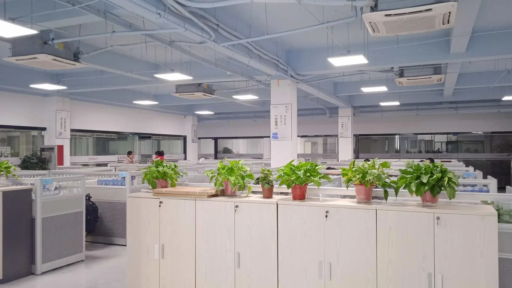 Jntech Solar Inverter On Grid 50kw 60kw 80kw 100kw 200kw 500kw Hybrid ...