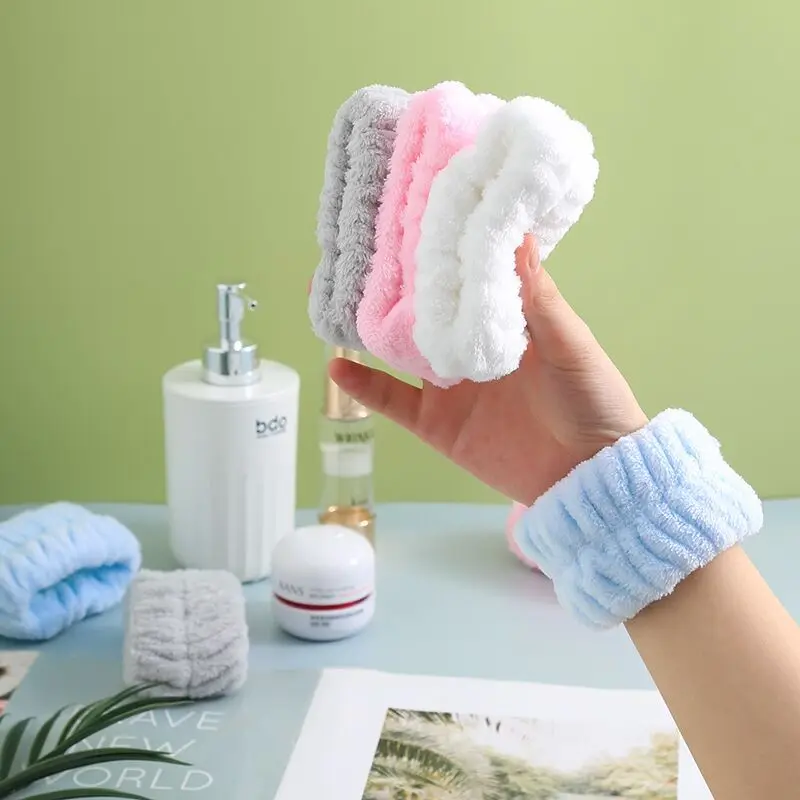 Wholesale Personalized Skincare Microfiber Colorful Spa Wristband For ...