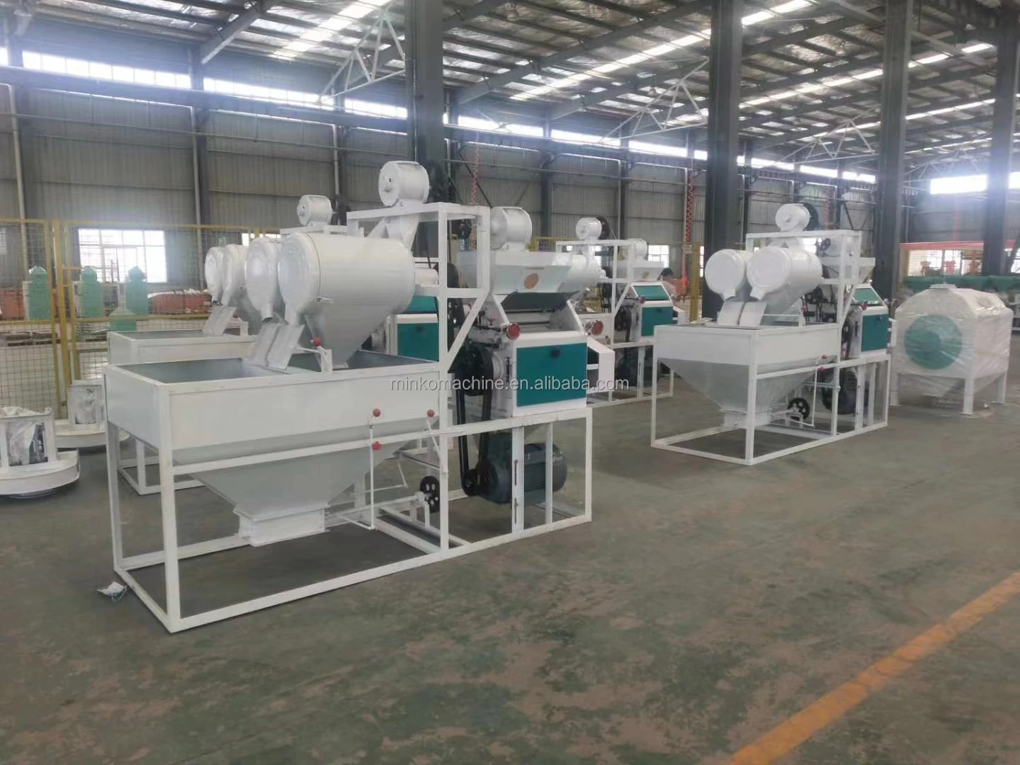 Industrial Corn Grinder - Efficient Maize Milling Machine