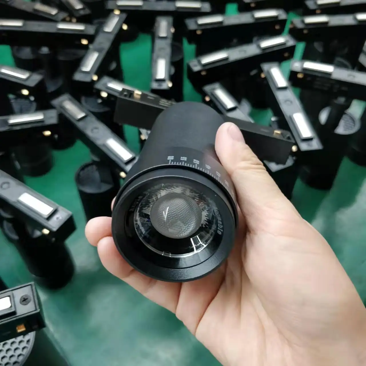 M20 Series CCT Tunable Magnet Track Lighting System