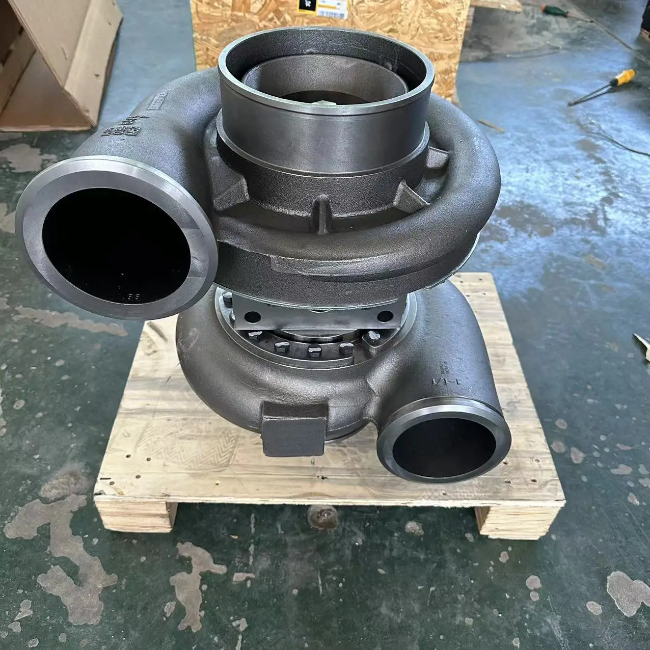 Original Brand New Genuine Marine Parts 3516 Turbocharger 519-8017