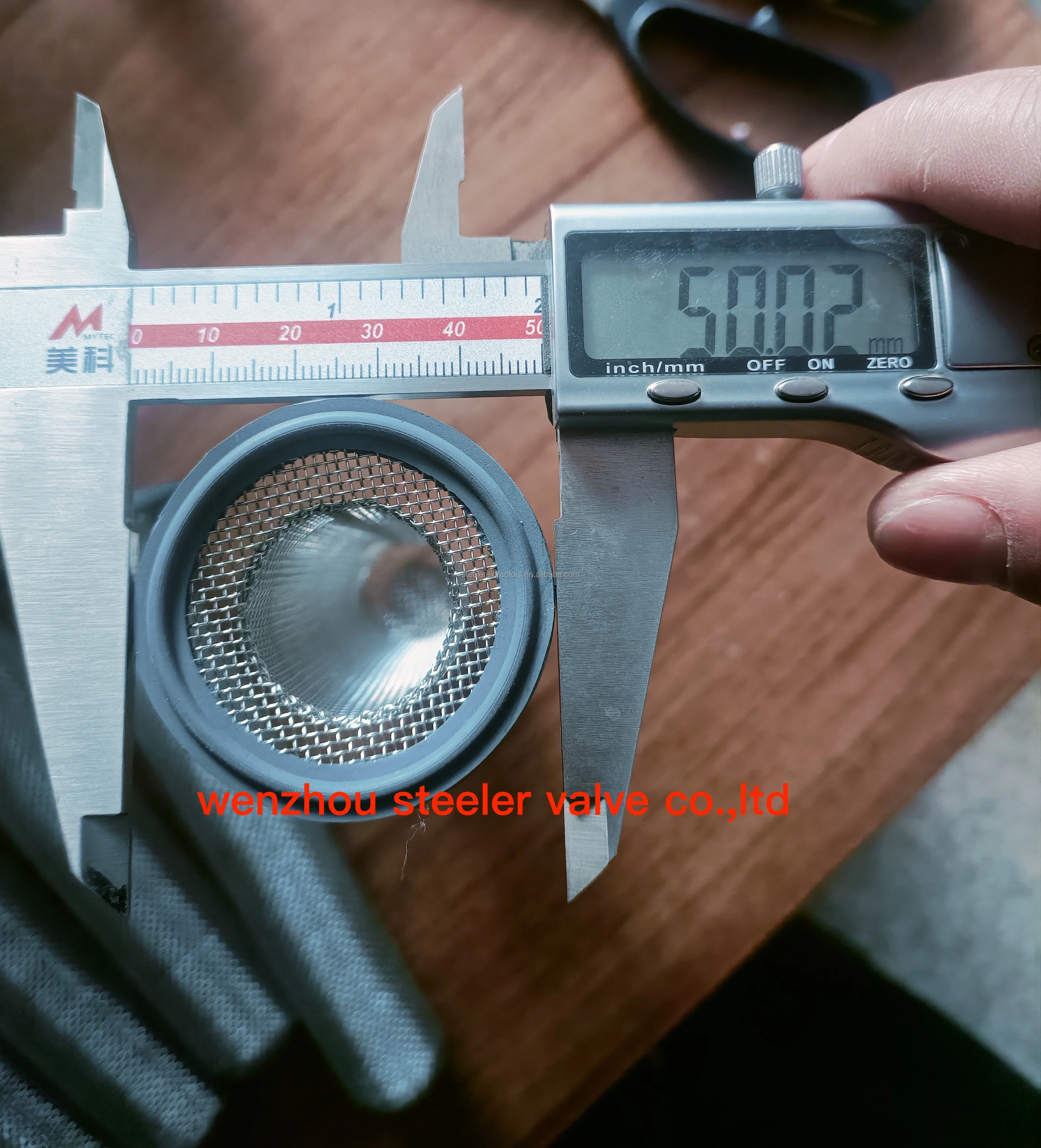 Ss304 Cartridge Filter Basket 25 Micron Filter Strainer Housing - Buy ...