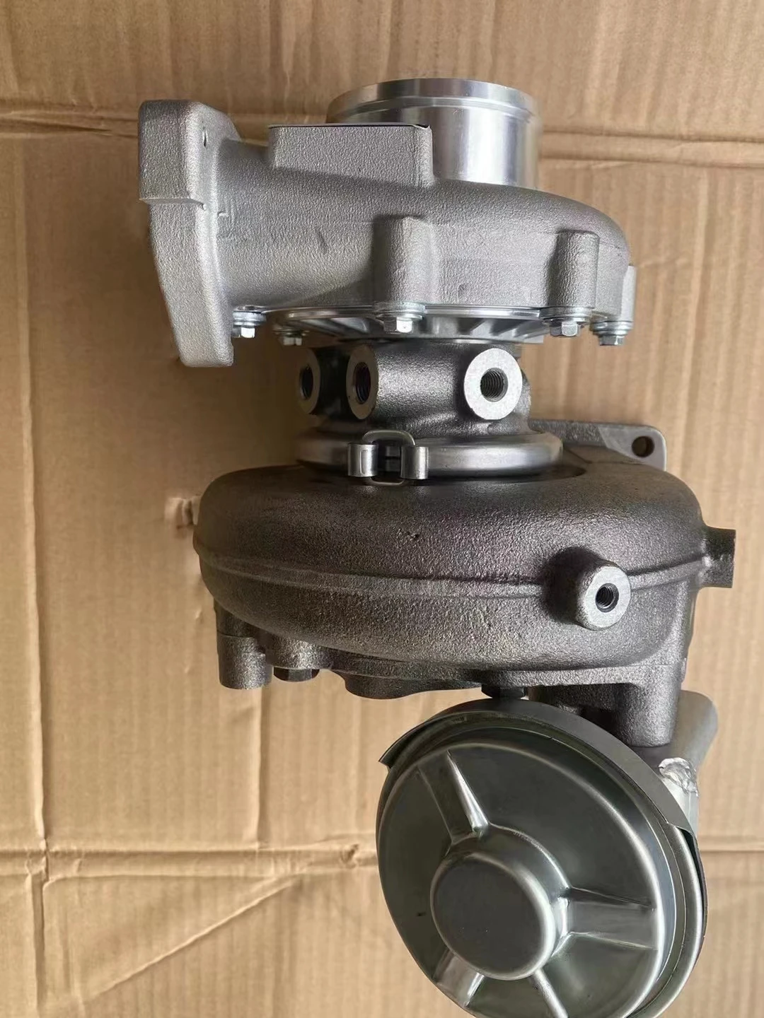 4jj1 Engine Turbocharger 8980830411 8980198930 8973815073 Turbocharger ...