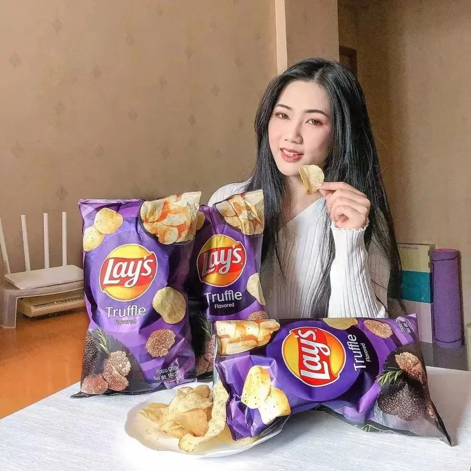 Wholesale Taiwan Chip Snacks Black Truffle Flavor Nori Flavor 184.2g ...