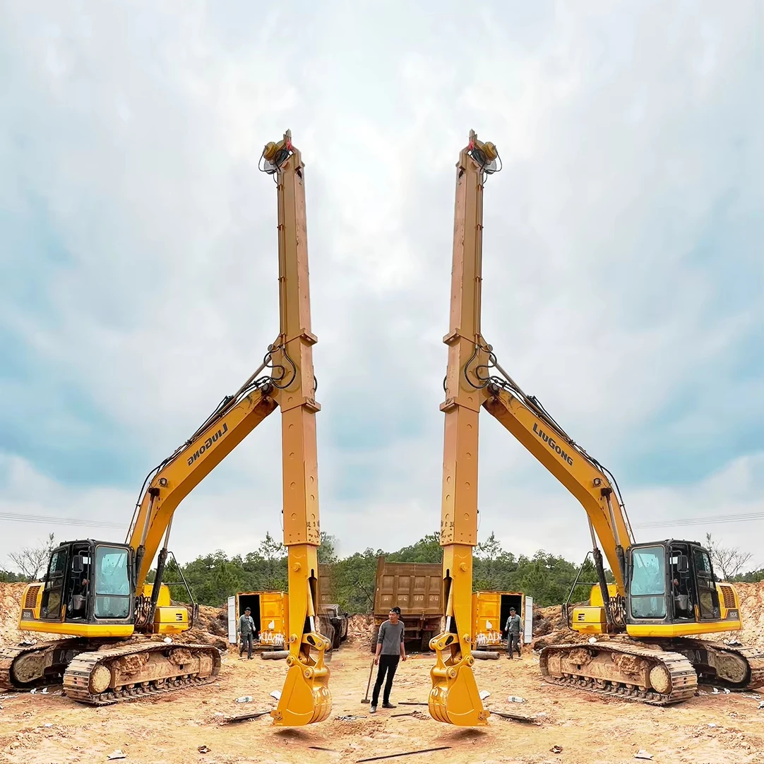 Telescopic Boom Excavator Attachment - Deep Excavation