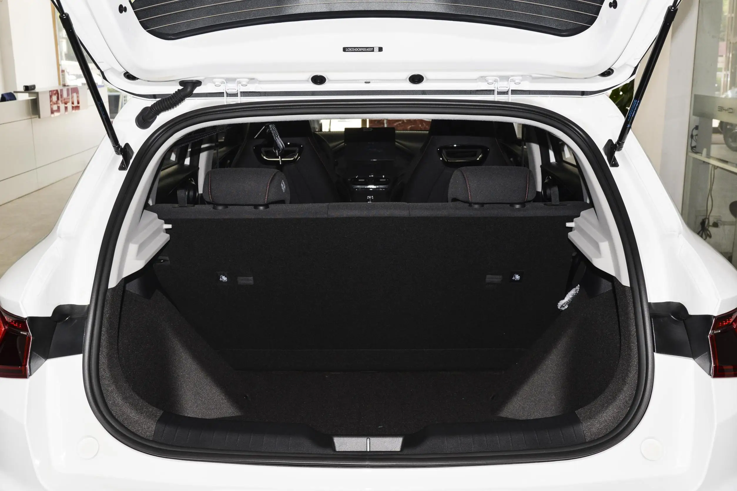 New Model Byd E2 2023 Compact Suv Electric Car Family Suv 405 Cruising ...