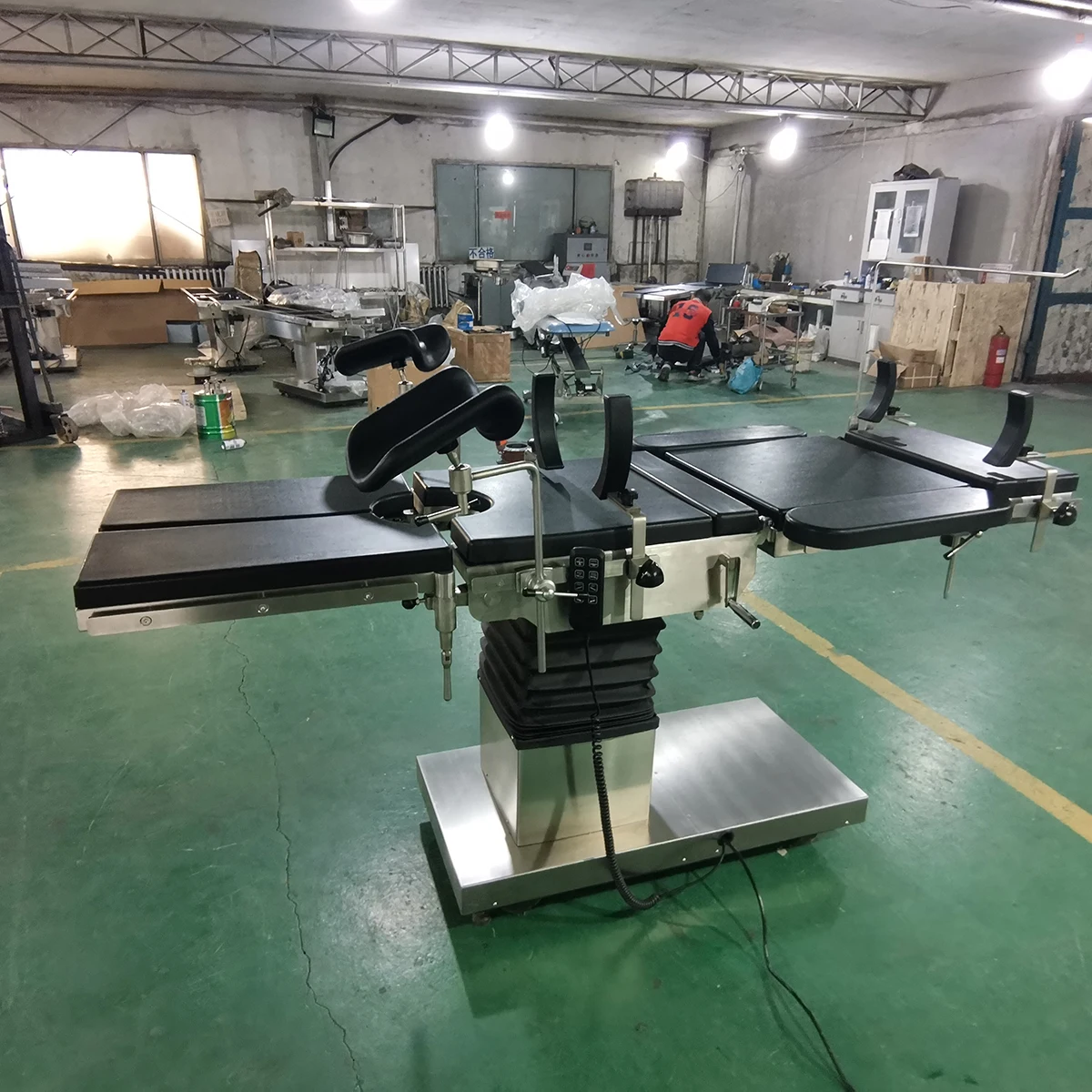 Best Selling Manual Electric Hydraulic Surgical Operating Table Price ...