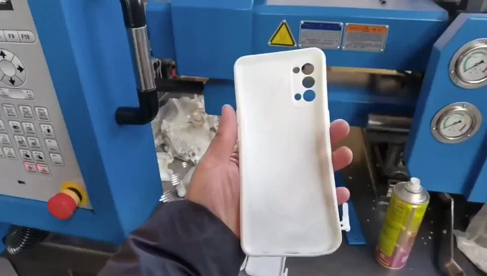 140 Ton Low Price Tpu Plastic Small Phone Case Mobile Cover Servo Motor ...