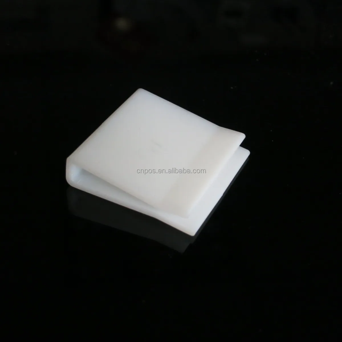 Plastic Displaying Cardboard Clips for Holding - Secure & Versatile